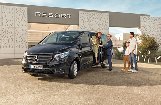Daimler: Mercedes-Benz Vito Tourer Dark Edition: Ο ελληνικός τουρισμός ...